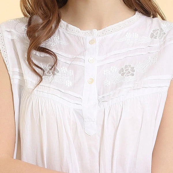 ROBERTA NIGHTGOWN – redhorsesgallery