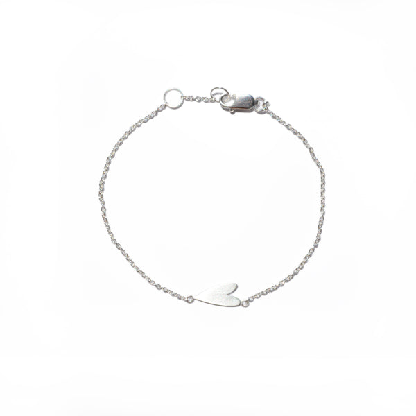 BRACELET - TASHI BRUSHED STERLING SILVER - HEART – redhorsesgallery